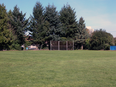 Find a Park - Tomsett Neighbourhood School Park - City of Richmond BC